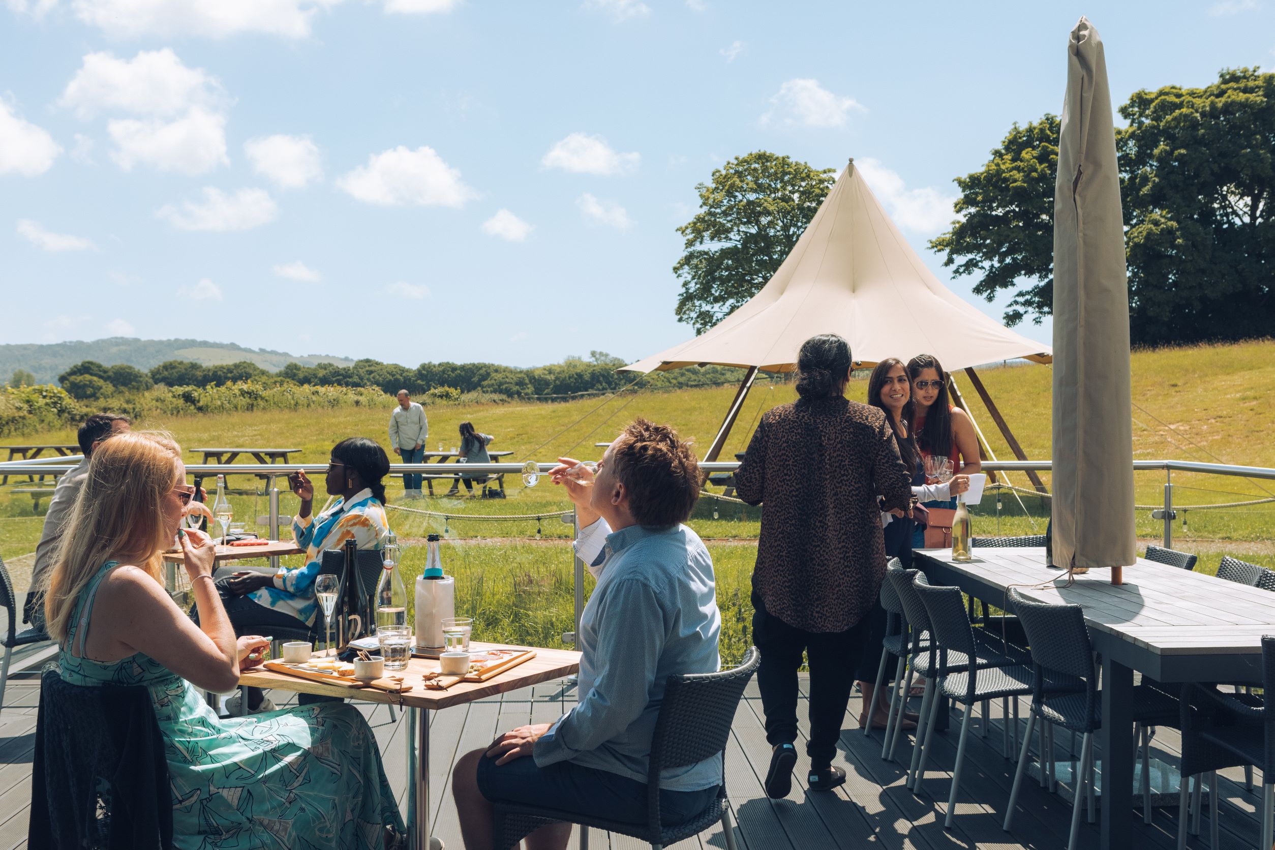 Albourne Estate - Sussex Modern