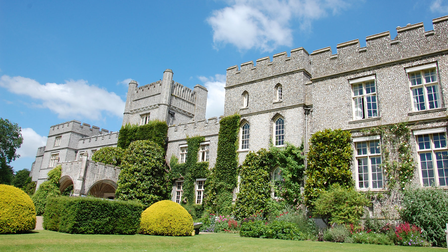 West Dean College of Arts and Conservation - Sussex Modern